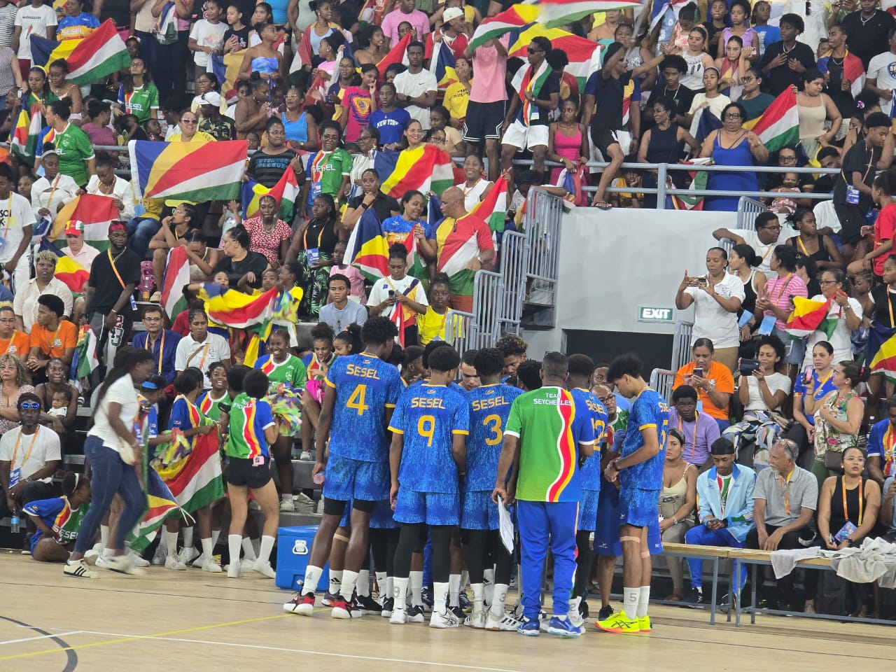 Hunt Deltel Supports Seychelles Volleyball Teams at CJSOI Games